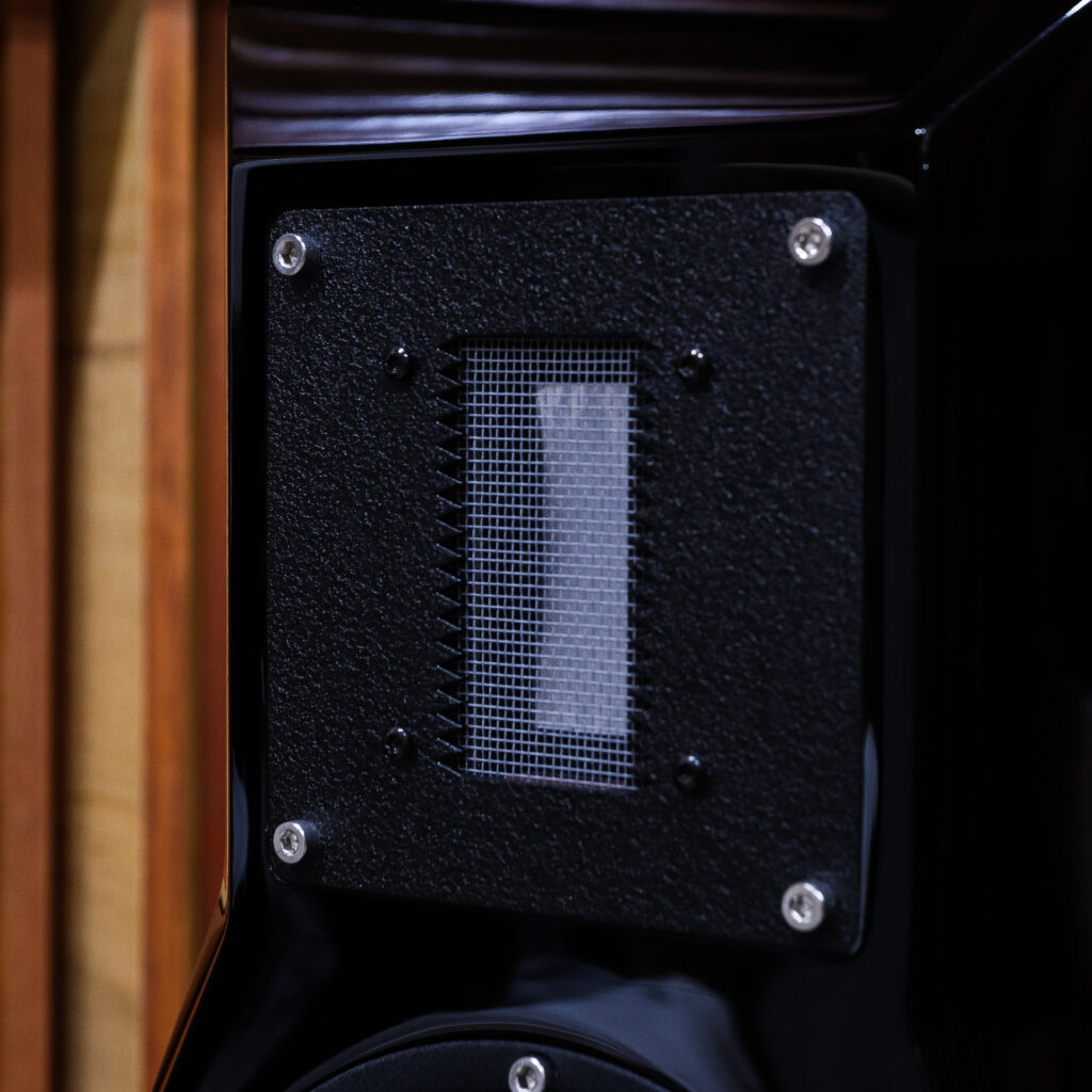 REFERENCE MICRO STUDIO MONITOR – Vermouth Loudspeakers